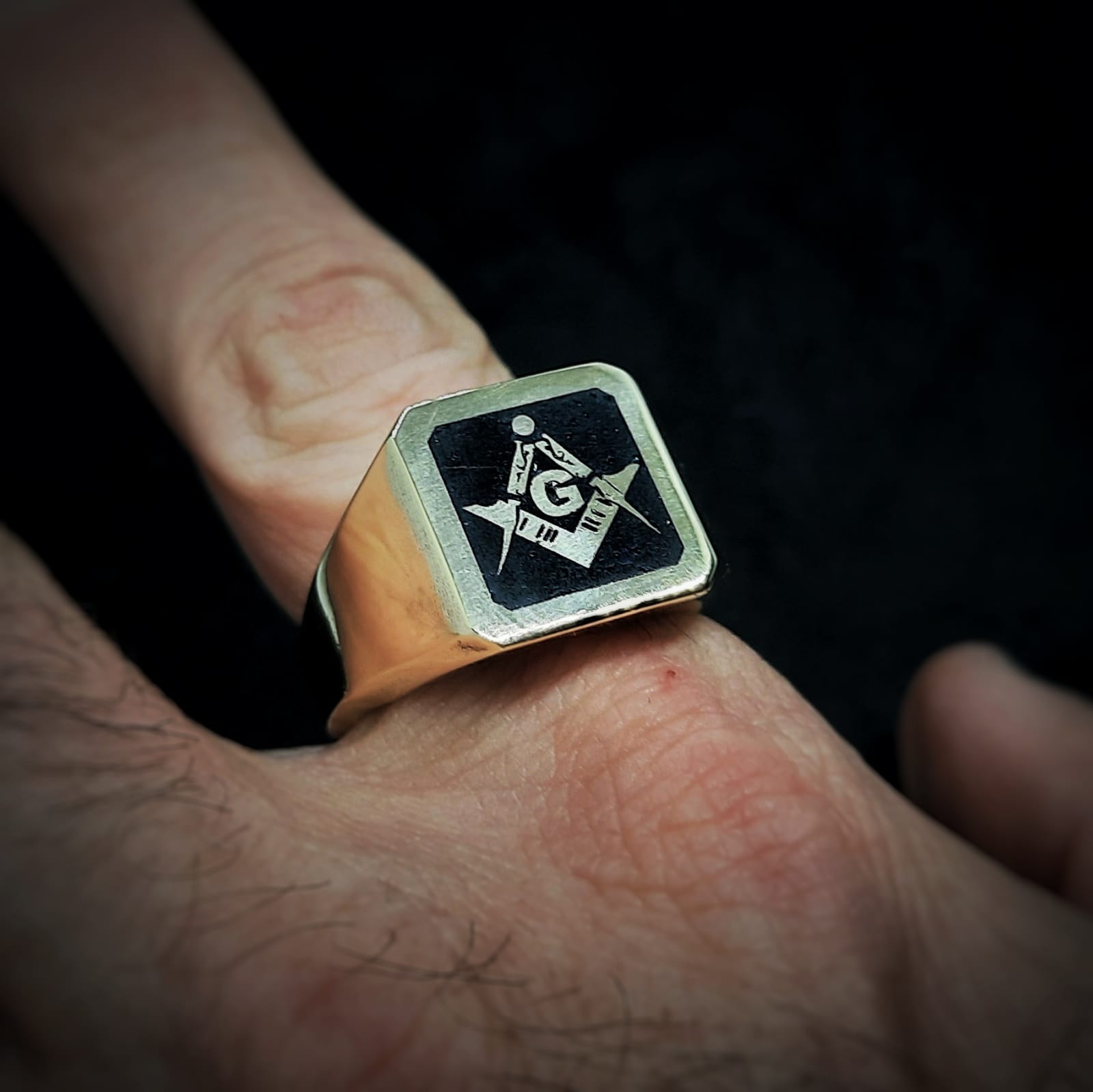 Masonic gold ring with Enamel filament (Square model 2) – 14k gold ...